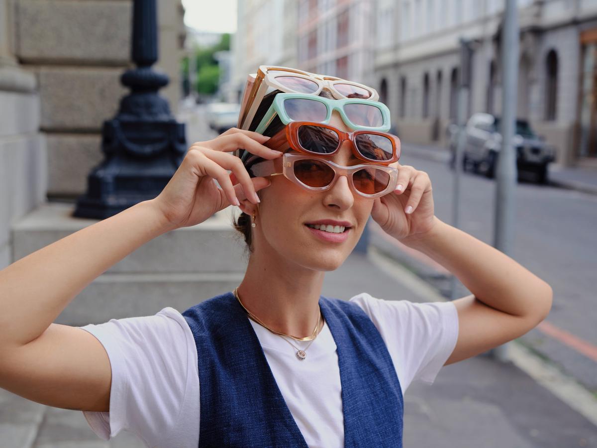 Vinted turns the spotlight on overflowing wardrobes and consumption ...